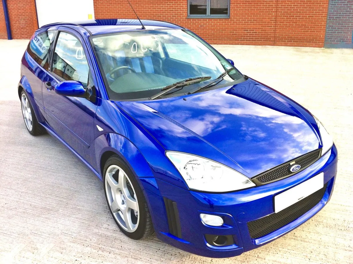 Ford Focus RS Mk1 • Lawrence Smith Cars