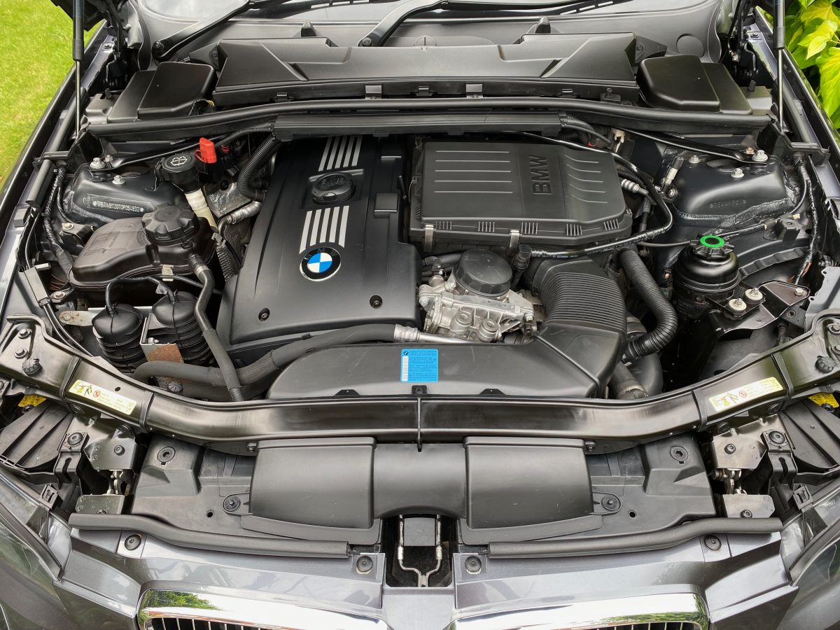 BMW 335i (E92) M-Sport Coupe • Lawrence Smith Cars